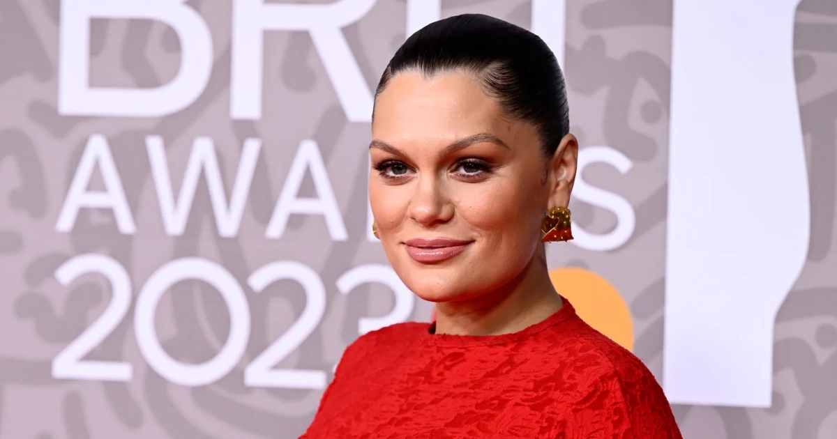 Jessie J je po operaci prsu: Sdílela velmi intimní fotografie- In ...