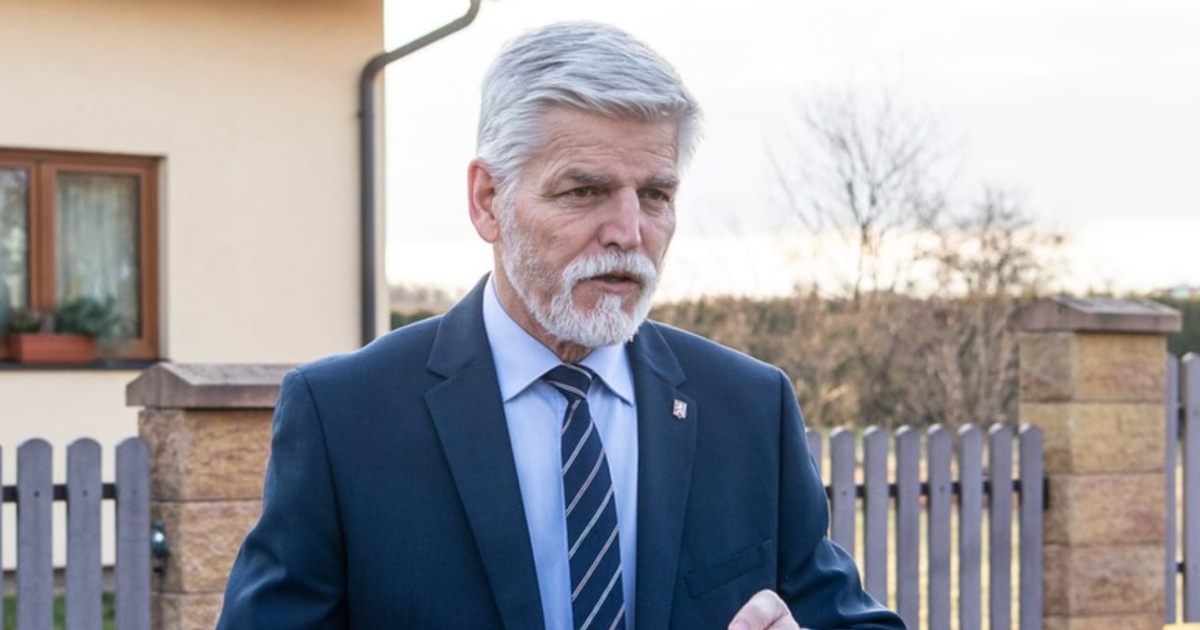 Petr Pavel vyvrátil vážná obvinění o útěku na „luxusní“ dovolenou - In ...