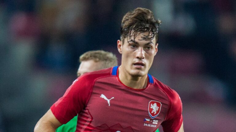S kým žije Patrik Schick: Fotbalista si vzal krásku ze střední školy ...